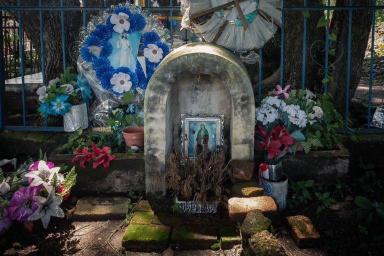 Photos of 22 Mexican Cemeteries ⋆ Photos of Mexico by Dane Strom
